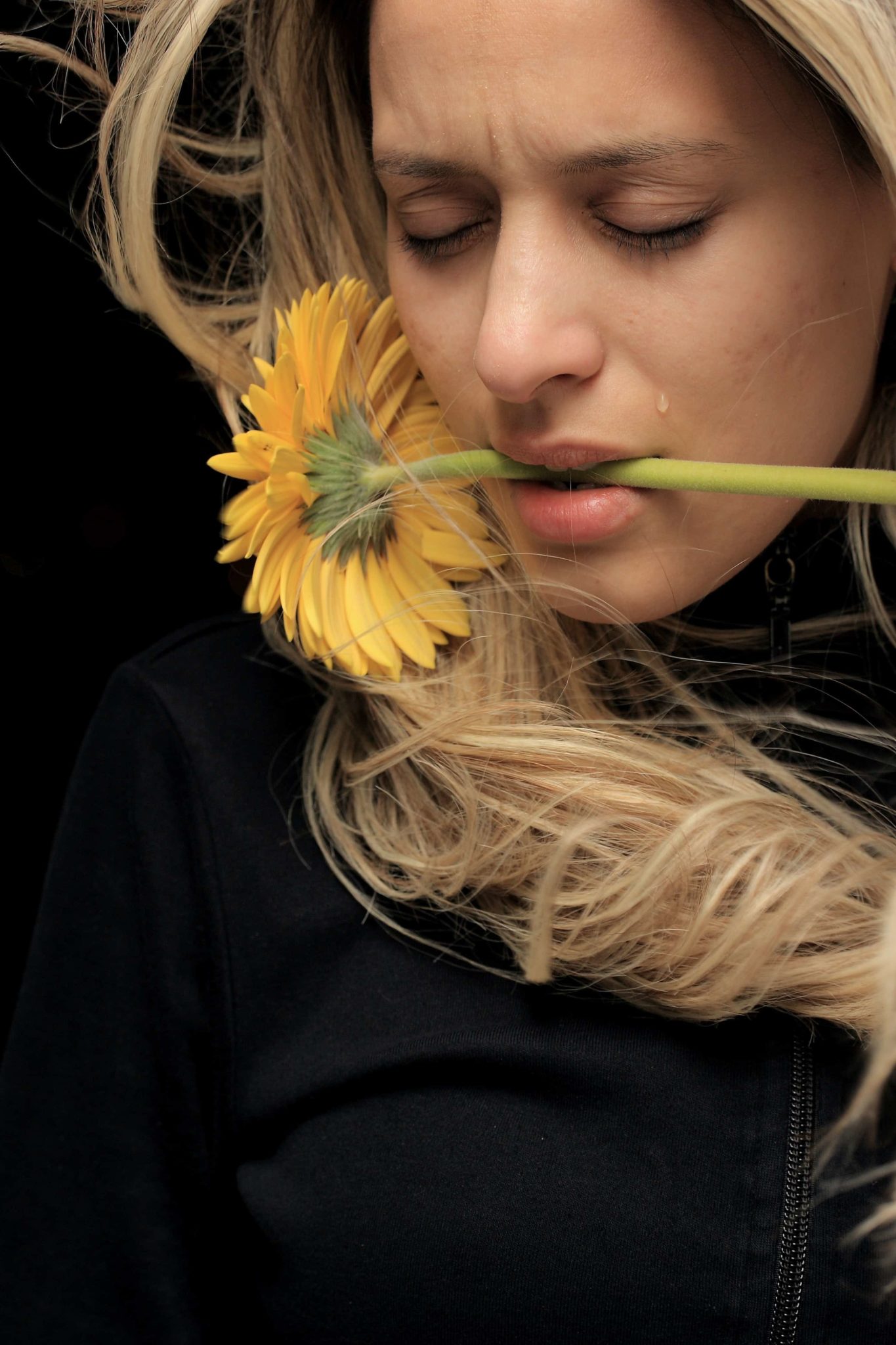 [110+] Sad Girl DP for Whatsapp & Instagram (HD) - PhotosFile