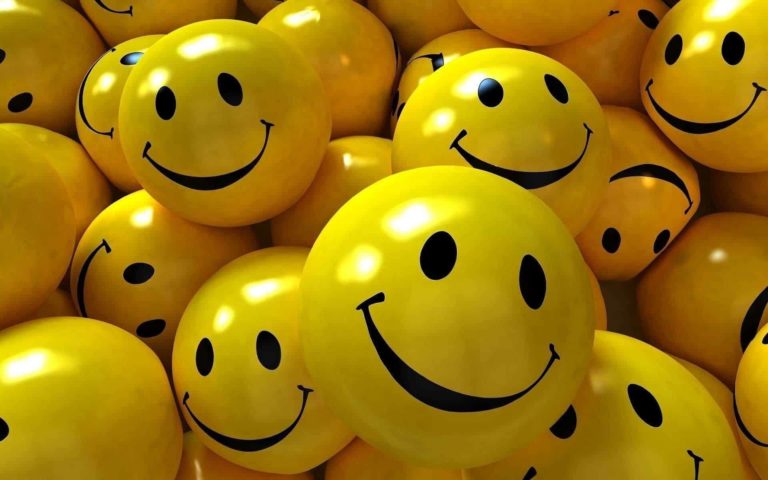 [50+] Smile Emoji DP for Whatsapp (HD) - PhotosFile