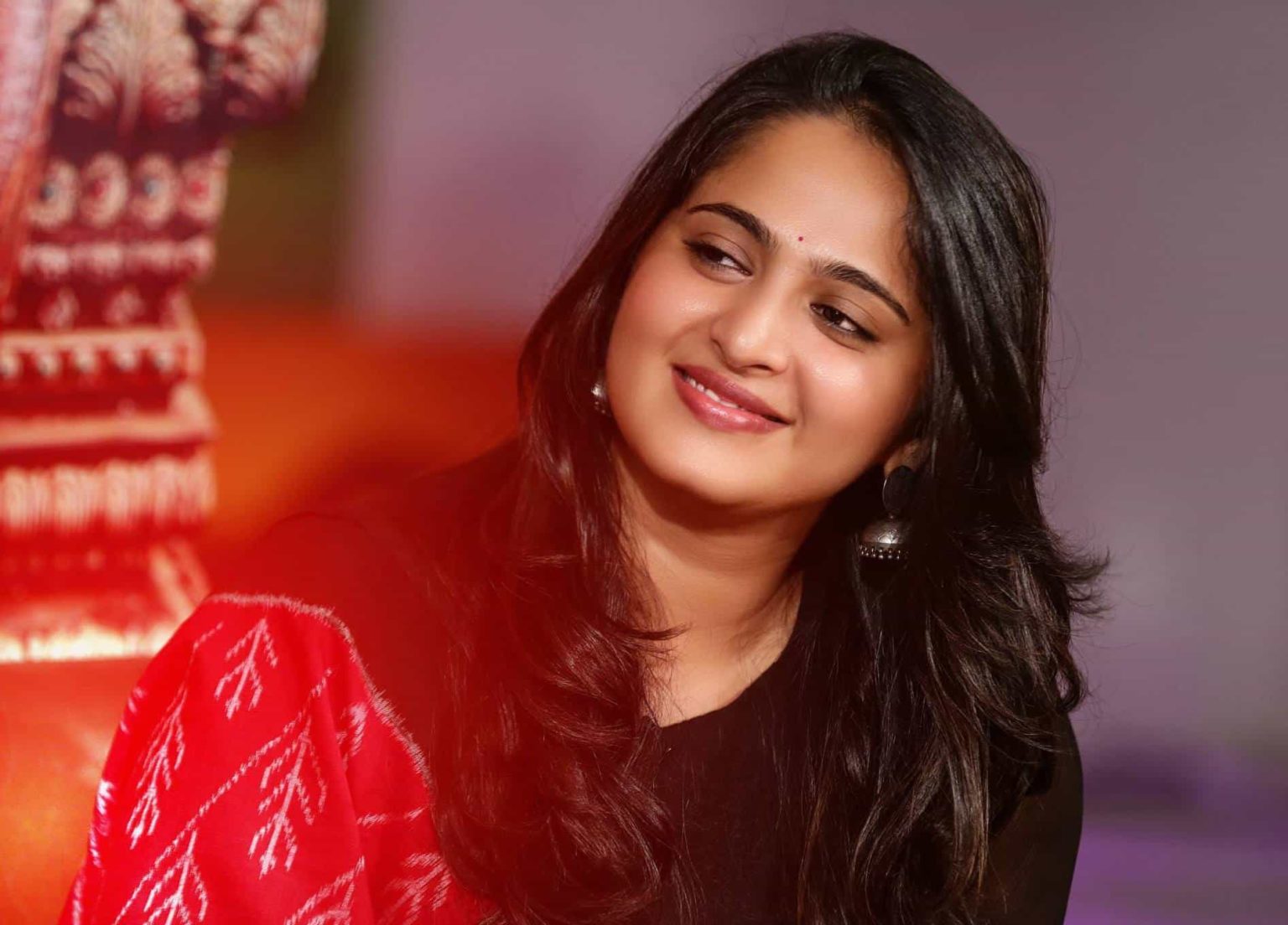 [70+] Anushka Photos, Images, Pics & Wallpaper (HD) - PhotosFile