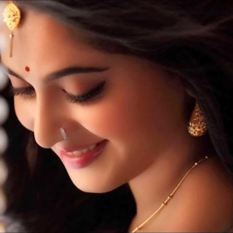 [70+] Anushka Photos, Images, Pics & Wallpaper (HD) - PhotosFile