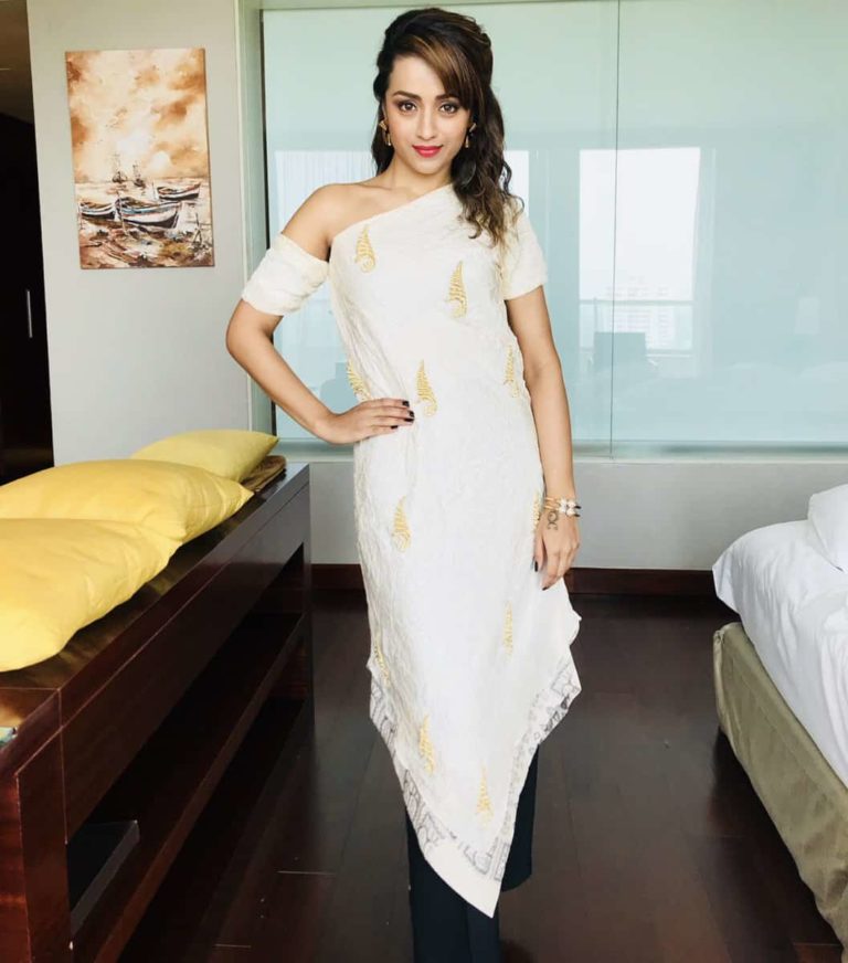 [110+] Trisha Photos, Images, Pics & Wallpaper (HD) - PhotosFile