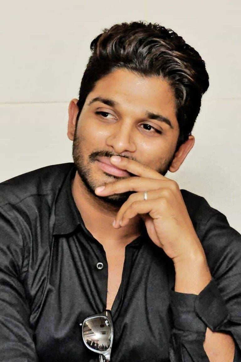 [100+] Allu Arjun Photos, Images, Pics & Wallpaper (HD)