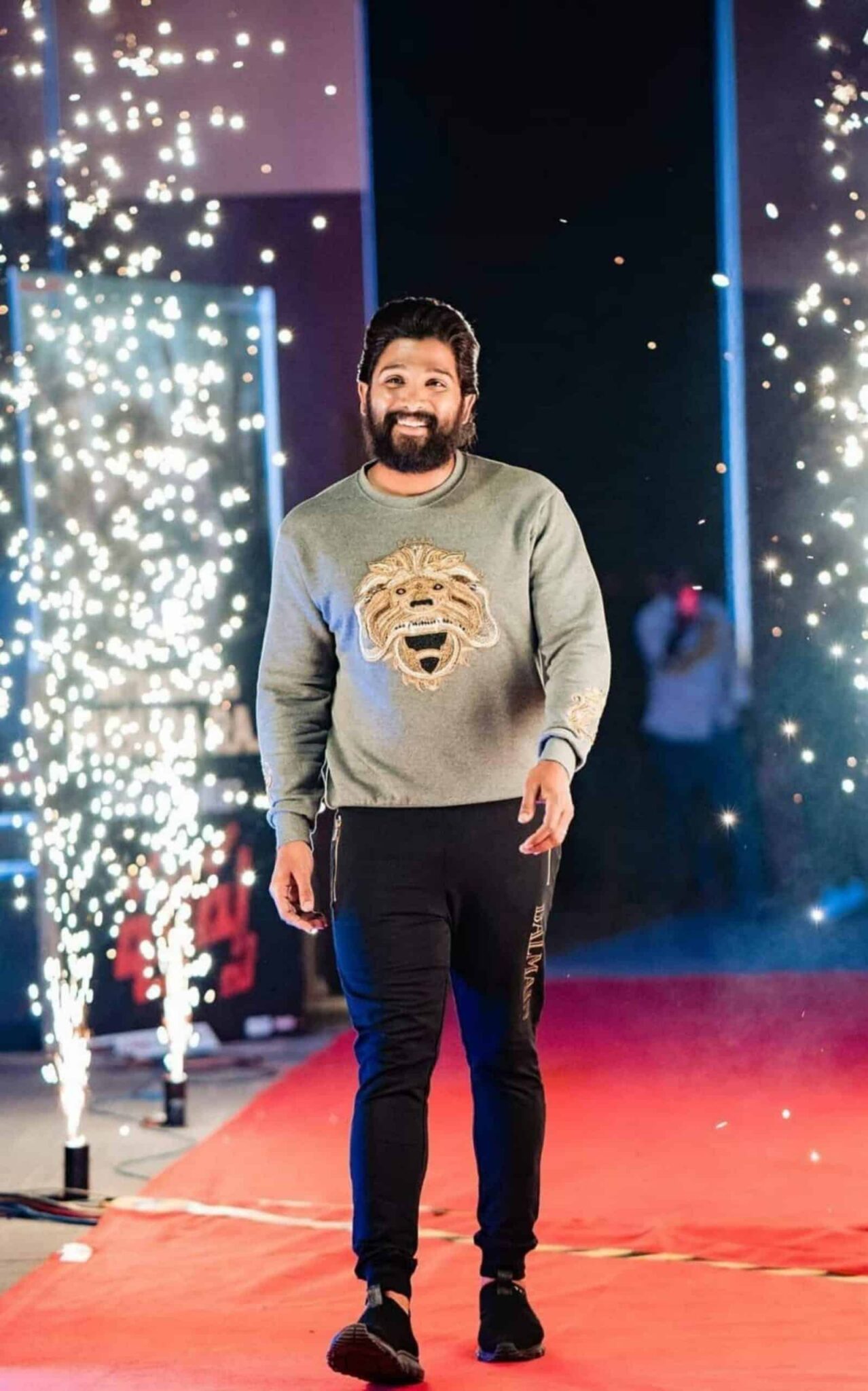 [100+] Allu Arjun Photos, Images, Pics & Wallpaper (HD)