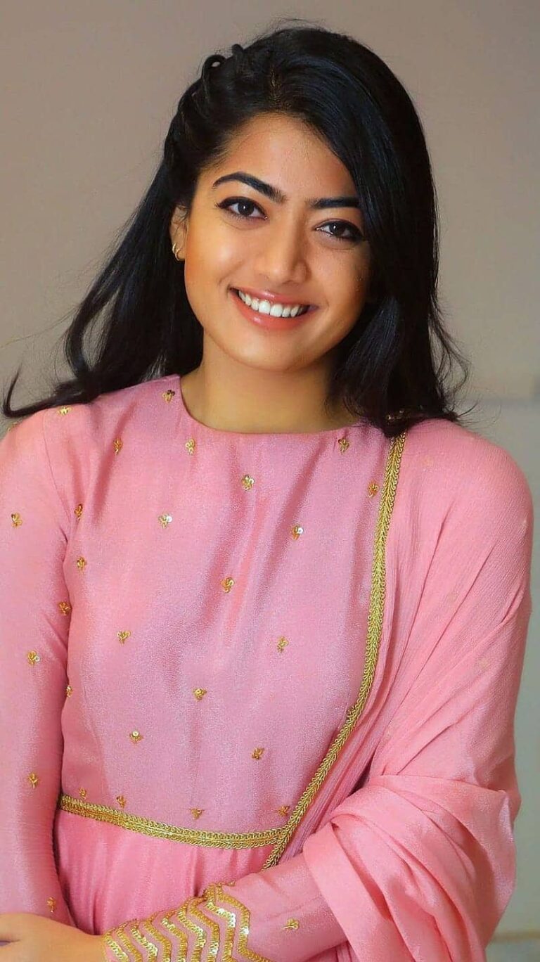 100+ Rashmika Mandanna Photos, Images, Pics & Wallpaper (HD)