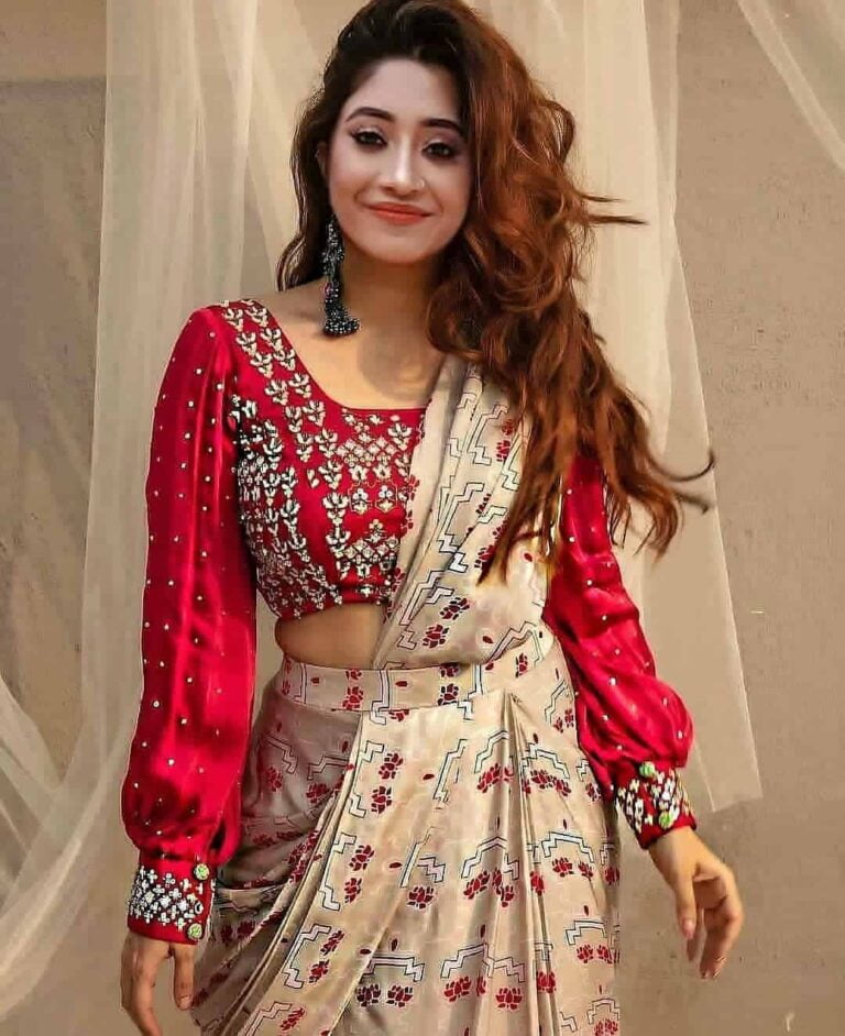 [80+] Shivangi Joshi Pic, Photos and Images Download (HD)