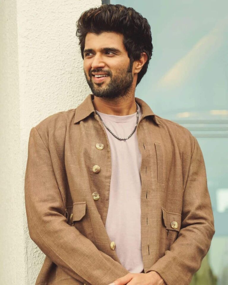 [60+] Vijay Devarakonda Photos, Images, Pics & Wallpaper (HD)