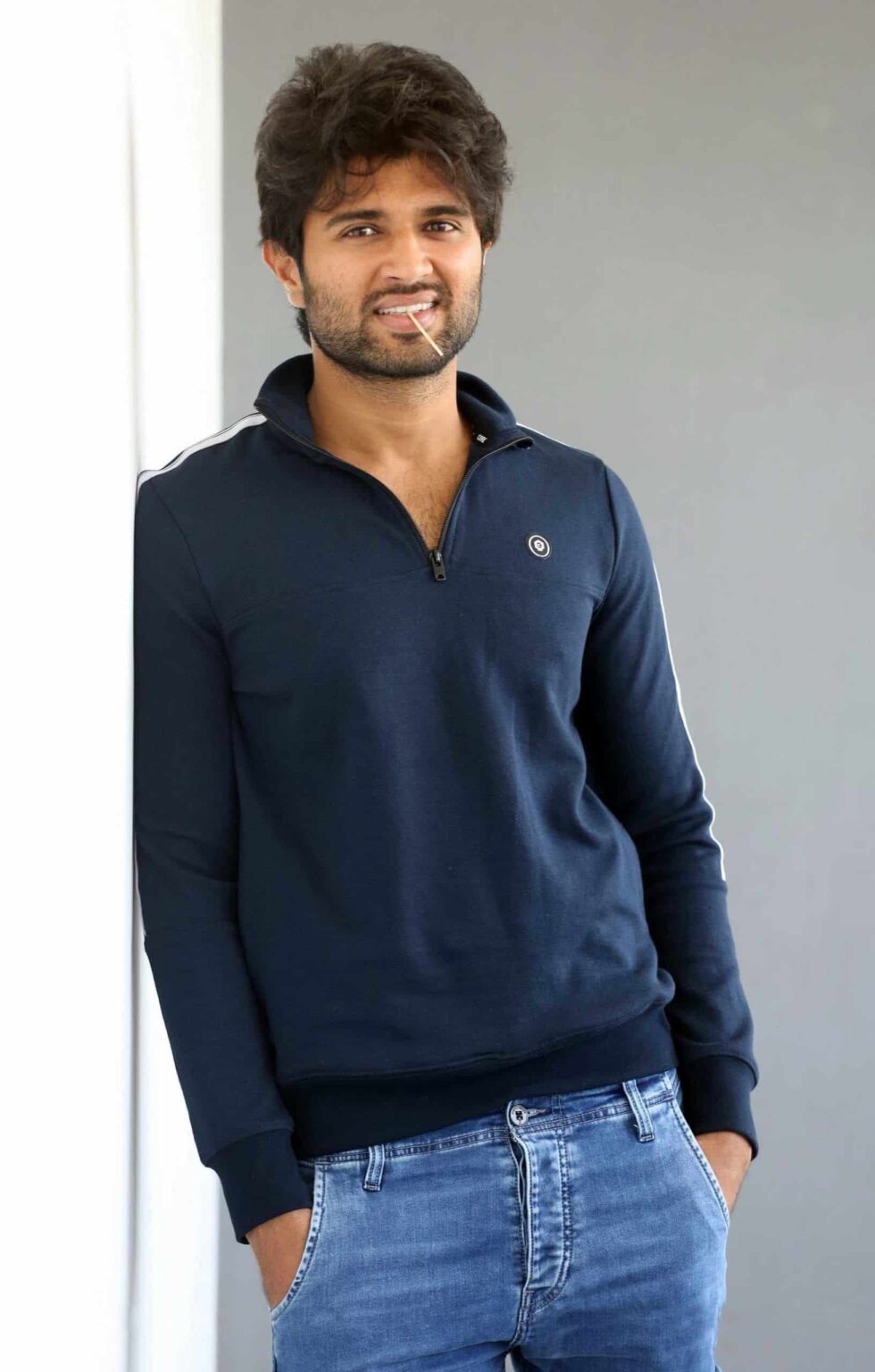 [60+] Vijay Devarakonda Photos, Images, Pics & Wallpaper (HD)