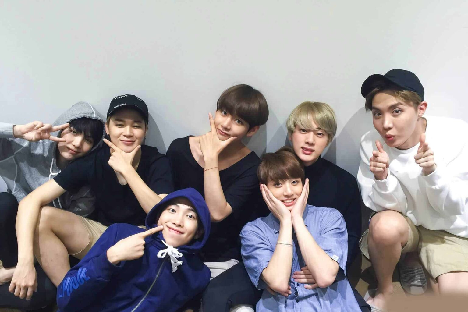 [60+] BTS DP, Photos, Pics, Images & Wallpaper (HD) - PhotosFile