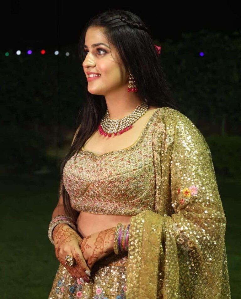 [60+] Pranjal Dahiya Photo, Images, Pics & Wallpaper (HD)