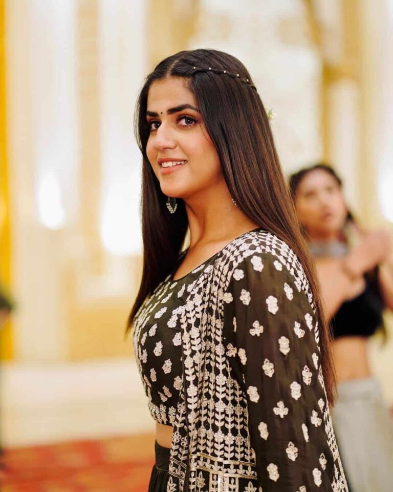 [60+] Pranjal Dahiya Photo, Images, Pics & Wallpaper (HD)