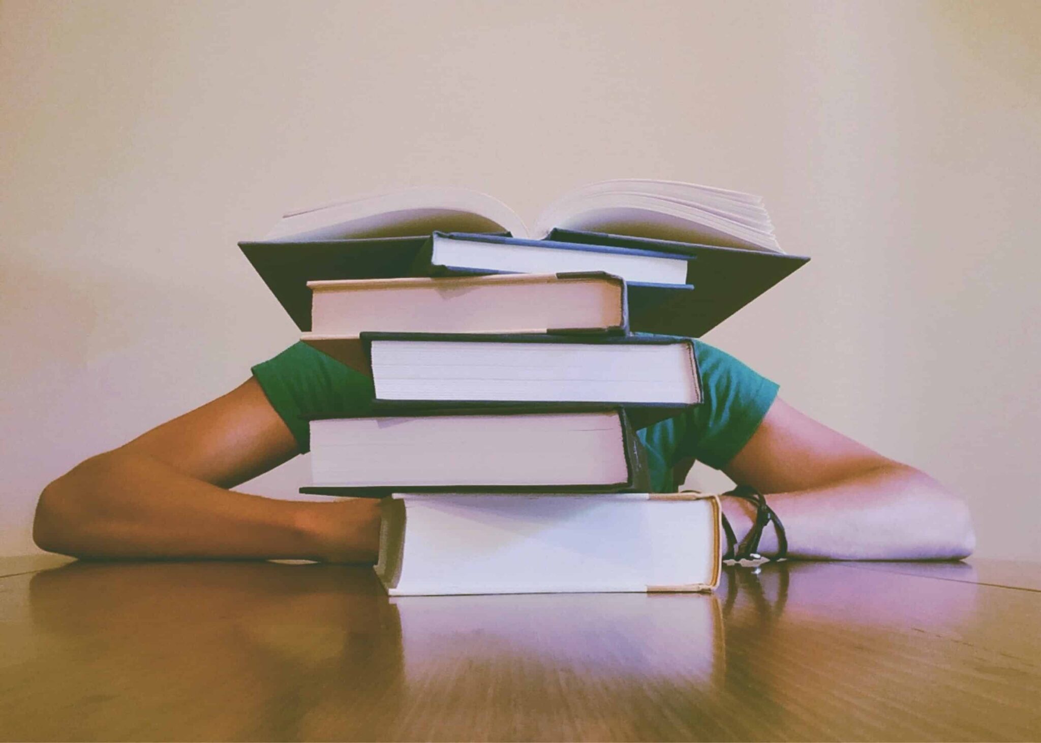 [60+] Books DP, Images, Photos, Pics & Wallpaper (HD)