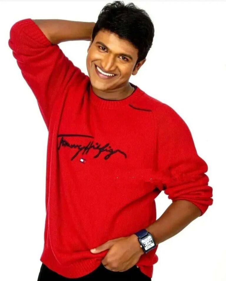 Puneeth Rajkumar Photos - PhotosFile