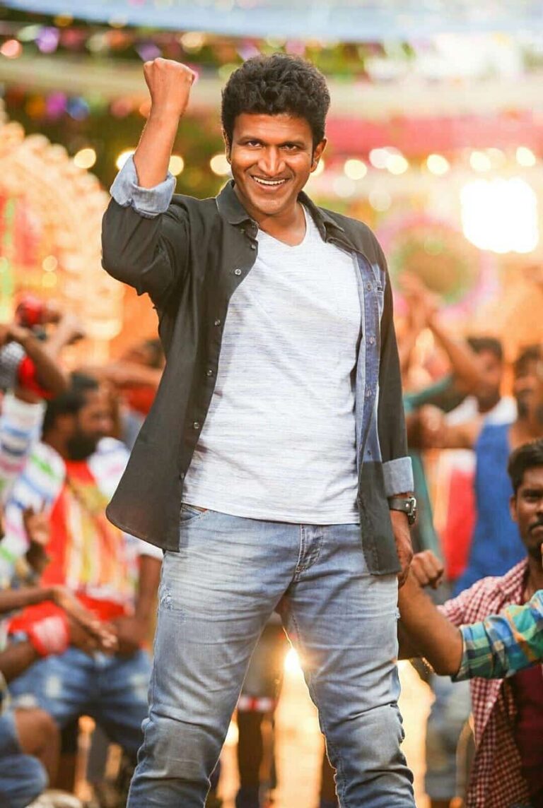 Puneeth Rajkumar Photos - PhotosFile